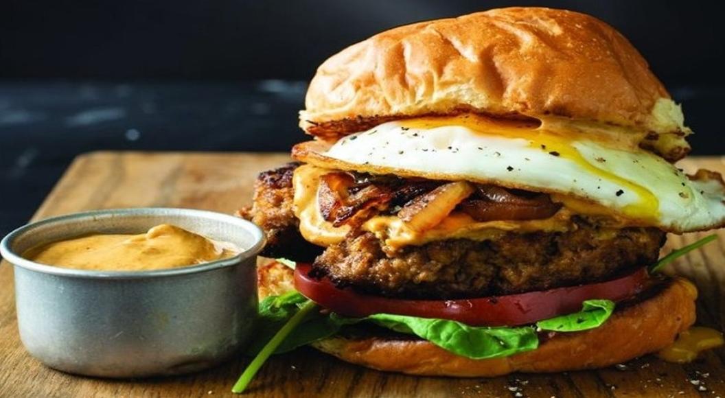 The Big Farmhouse Mustard Burger | AgOnline